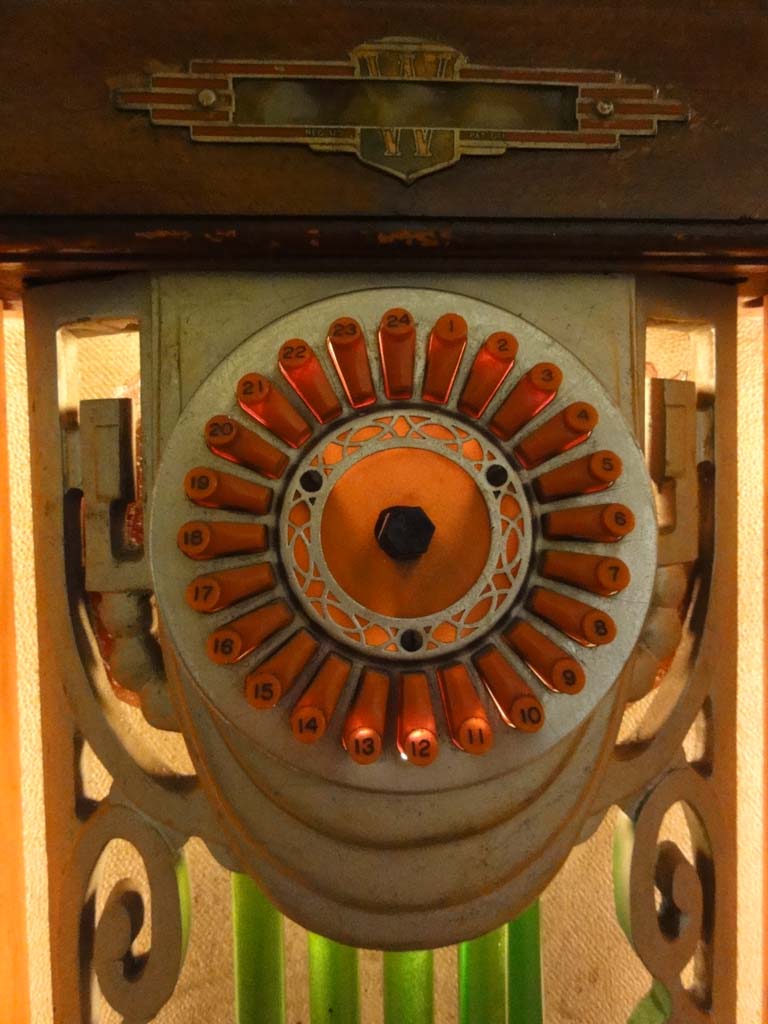 Blackforest Warehouse Online Shop - Wurlitzer 600 Jukebox