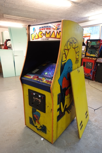Blackforest Warehouse Online Shop - Midway Super Pac-Man Arcade
